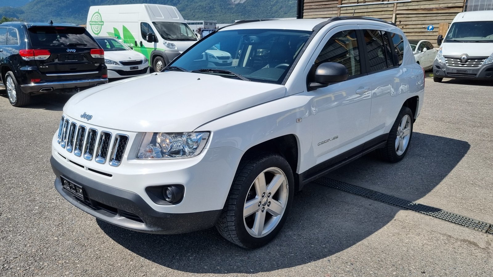 JEEP Compass 2.4 Limited CVT utilisé per CHF 5'000,- sur AUTOLINA