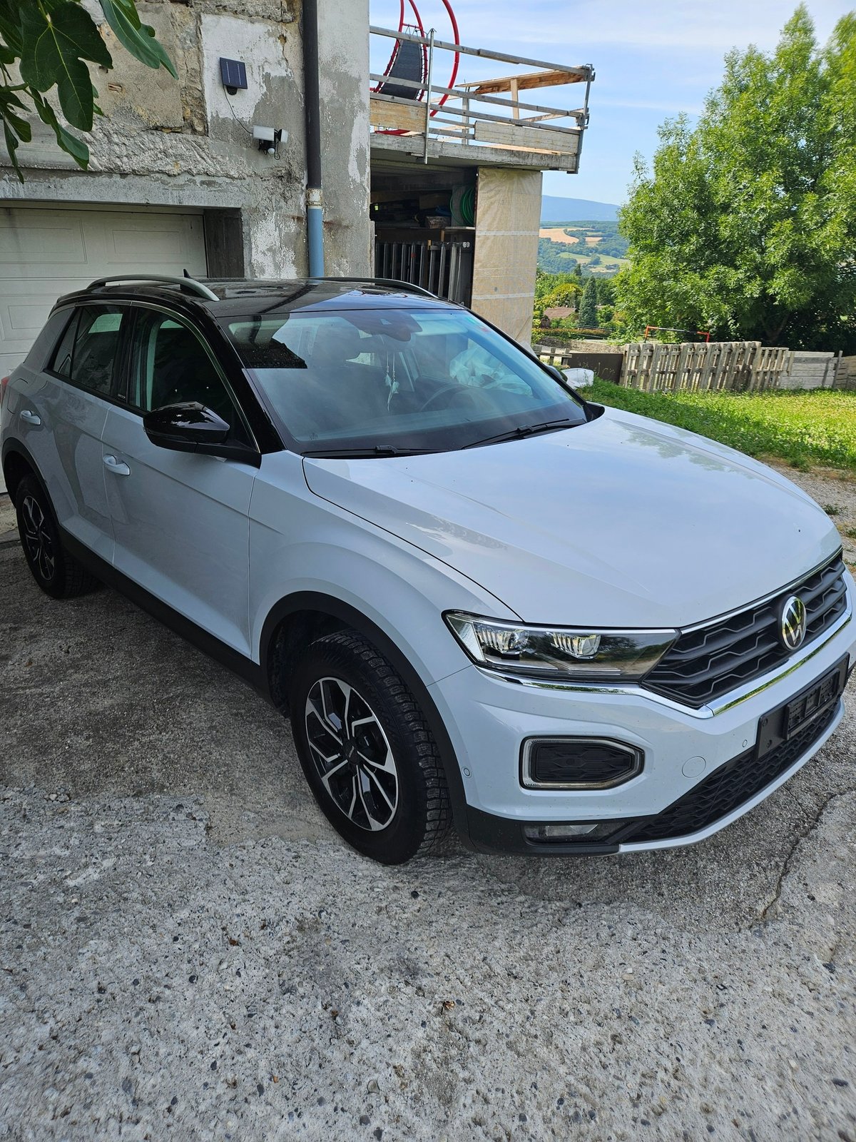 VW T-Roc 1.5 TSI United DSG used for CHF 21'500,- on AUTOLINA